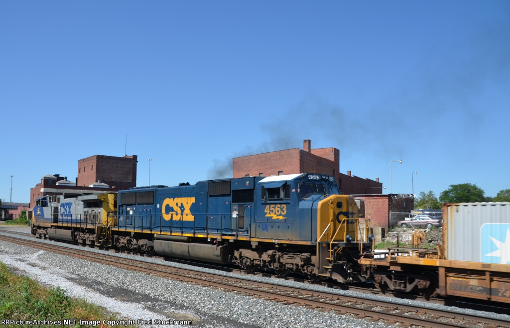 CSX 4563